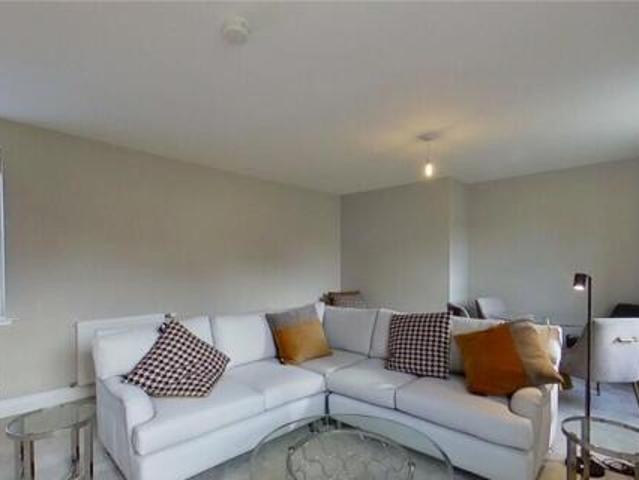 2 Bedroom Flat For Rent In Stein Crescent, Denny