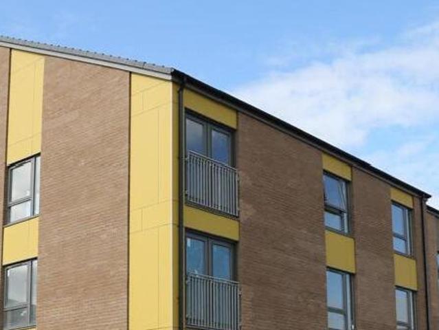 2 Bedroom Flat For Rent In Stranraer, Wigtownshire