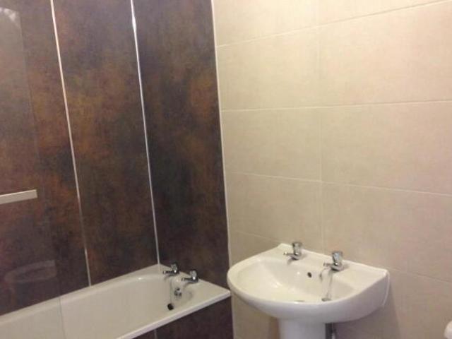 2 bedroom flat for rent in Stratford Grove West, Heaton, Newcastle Upon Tyne, NE6
