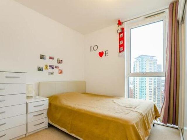 2 Bedroom Flat For Rent In Stratford, London
