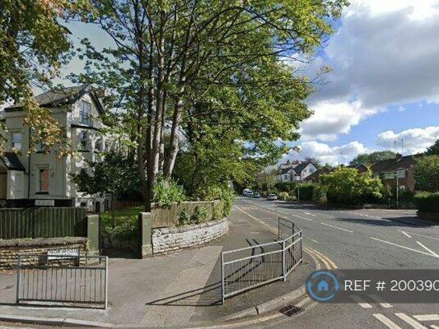 2 Bedroom Flat For Rent In Stretford