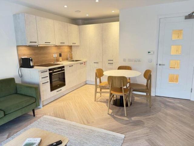 2 bedroom flat for rent in Stunning 2 bed P/F @ Minerva Way, G3 EPC band B!,G3