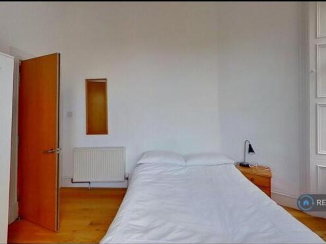 2 bedroom flat for rent in Summerbank, Edinburgh, EH3