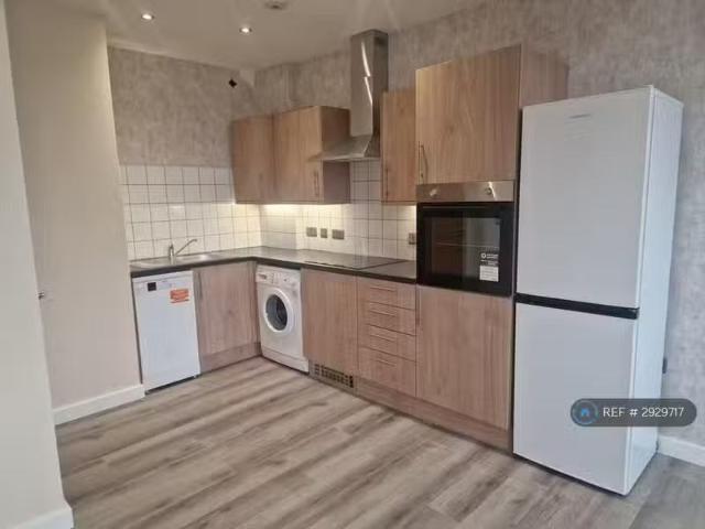 2 bedroom flat for rent in Sunbridge Road, Bradford, BD1