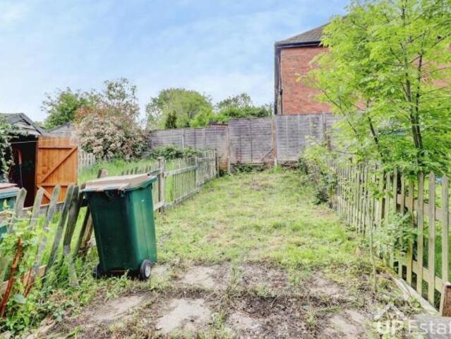 2 bedroom flat for rent in Sunnybank Avenue, Coventry, CV3