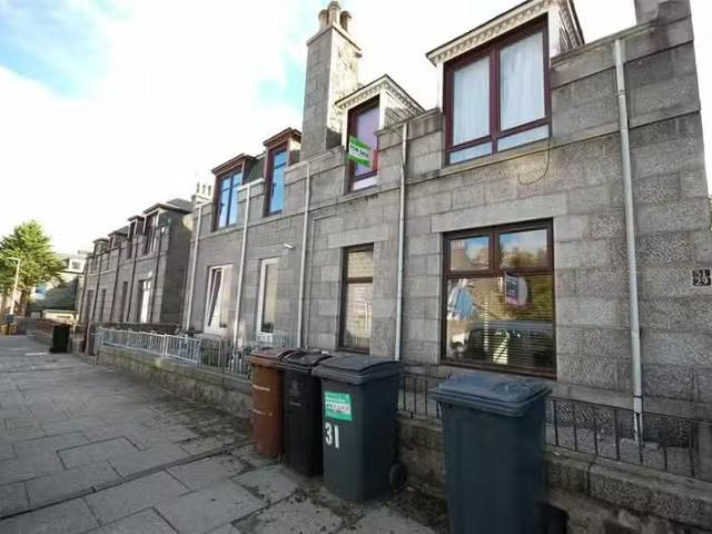 2 bedroom flat for rent in Sunnybank Place, City Centre, Aberd.