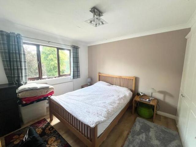 2 bedroom flat for rent in Surrey Road, Westbourne, BH12