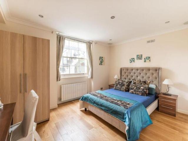 2 bedroom flat for rent in Sussex Gardens, Hyde Park Estate, London, W2