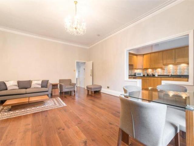 2 bedroom flat for rent in Sutherland Avenue, W9