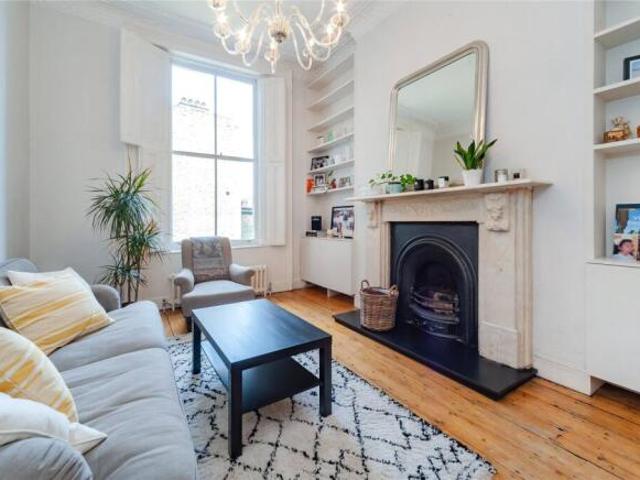 2 bedroom flat for rent in Sutherland Avenue, Paddington, W9