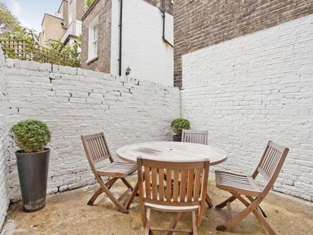 2 bedroom flat for rent in Sutherland Row, Pimlico, London, SW1V