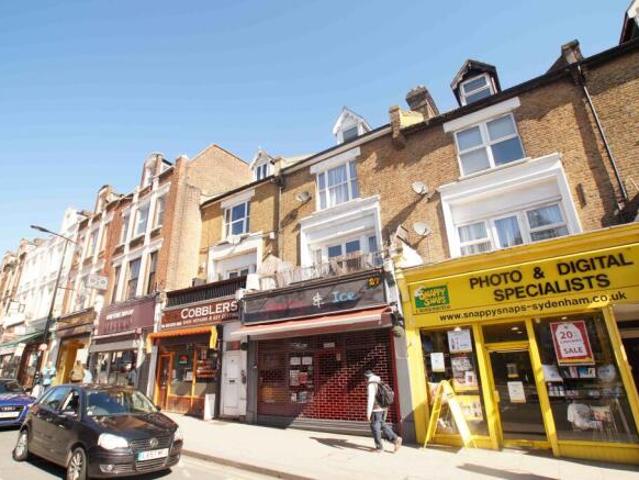 2 bedroom flat for rent in Sydenham Road, SE26