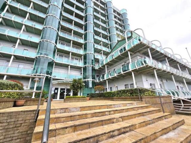 2 bedroom flat for rent in Sydney Road, ENFIELD, EN2