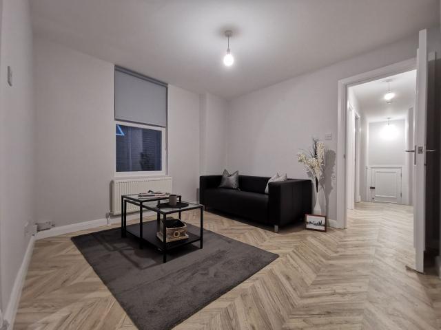 2 bedroom flat flat/apartment To Let in Willesden