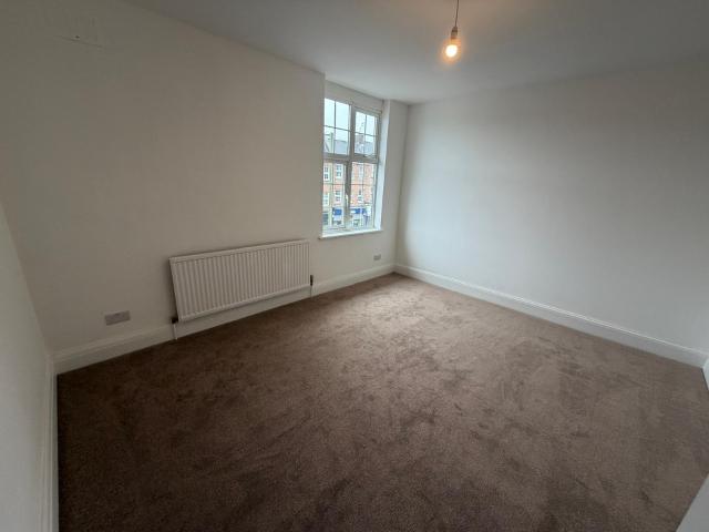 2 Bedroom Flat – Hampden Square, Southgate, N14