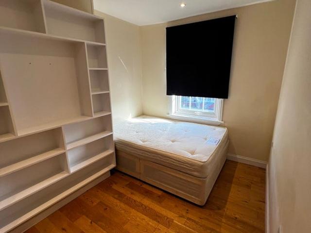 2 Bedroom Flat Ilford Asap