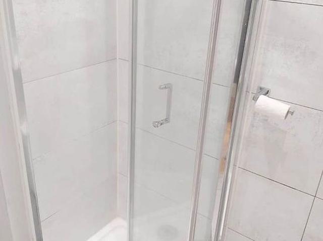 2 bedroom flat in Wembley