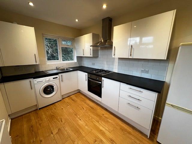 2 Bedroom Flat in Wembley