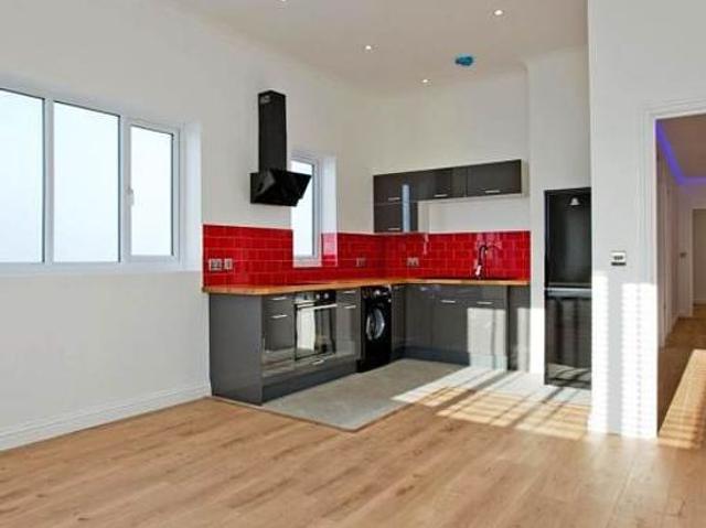 2 bedroom flat in Welling