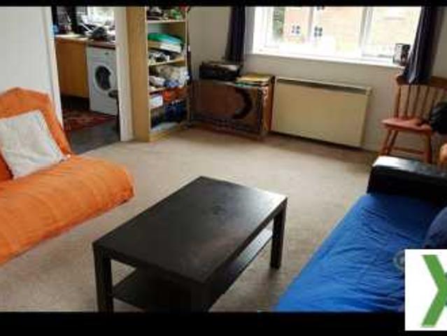 2 bedroom flat in Allen Court, London, E17 2 bed #2412103