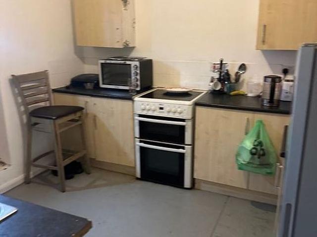 2 bedroom flat in Barking