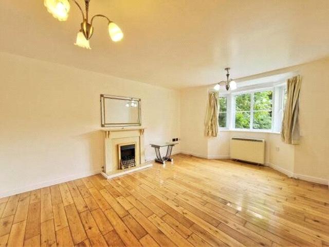 2 bedroom Flat in Basingstoke Road, Reading