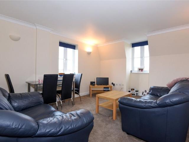 2 bedroom Flat in Bear Wharf, Reading