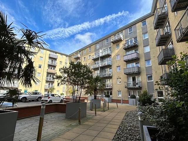2 bedroom flat in Birmingham