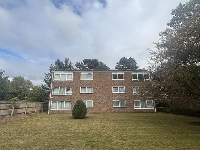 2 bedroom flat in Birmingham