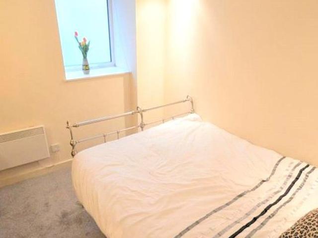 2 bedroom flat in Birmingham