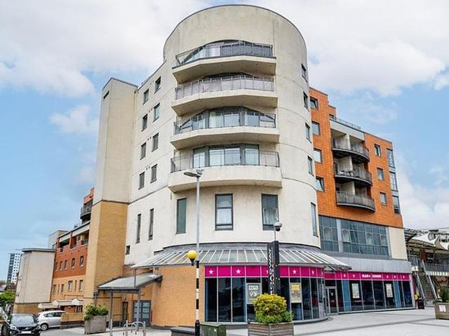 2 bedroom flat in Birmingham