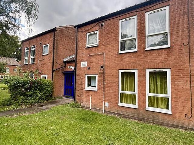 2 bedroom flat in Birmingham
