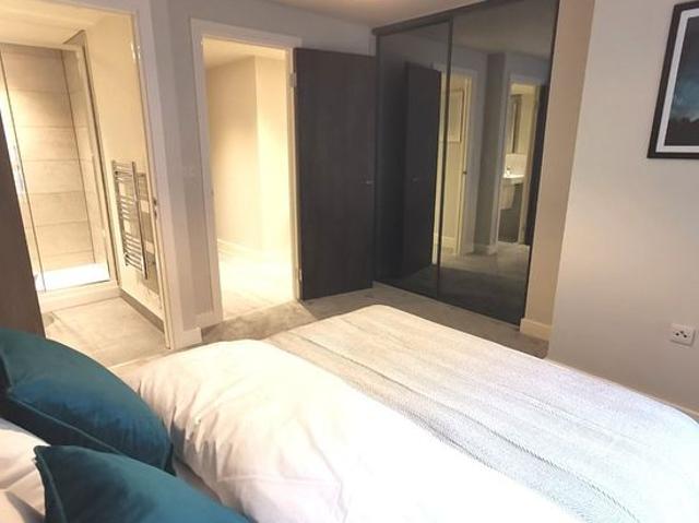 2 bedroom flat in Birmingham