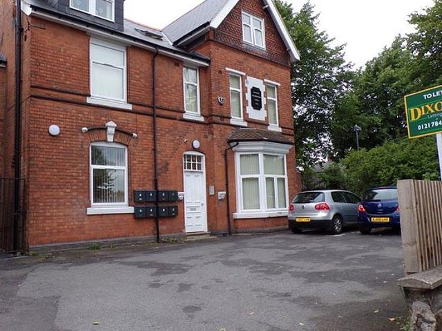 2 bedroom flat in Birmingham