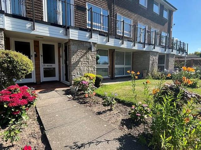 2 bedroom flat in Birmingham