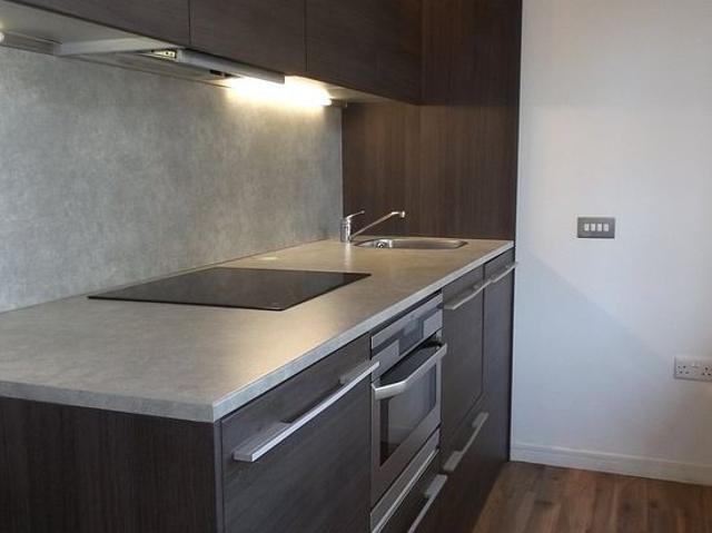 2 bedroom flat in Birmingham