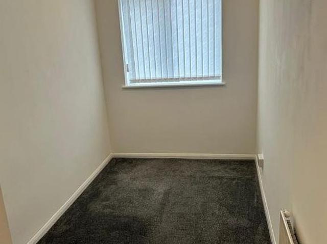 2 bedroom flat in Birmingham