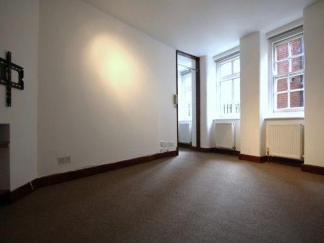 2 Bedroom Flat in Bloomsbury/KIngs Cross