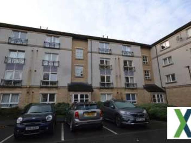 2 bedroom flat in Cadiz street, Leith, Edinburgh, EH6 7BH