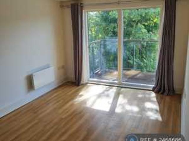 2 bedroom flat in Capitol Square, Epsom, KT17 2 bed #2468686