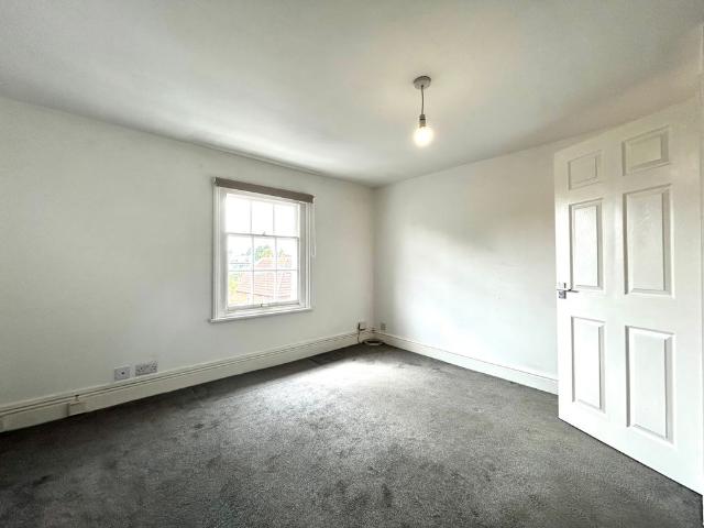 2 bedroom Flat in Coley Hill, Reading