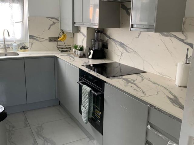 2 bedroom flat in Elephant & Castle Zone 1/2
