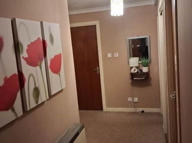 2 bedroom flat in Glasgow