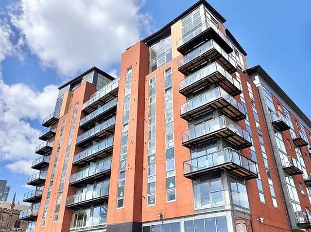 2 bedroom flat in Glasgow