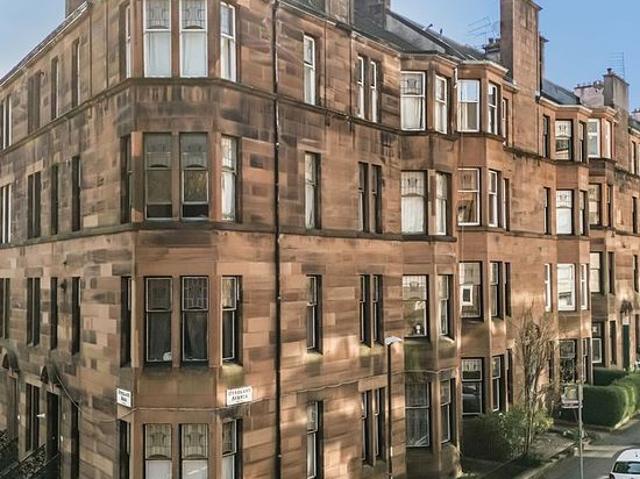 2 bedroom flat in Glasgow