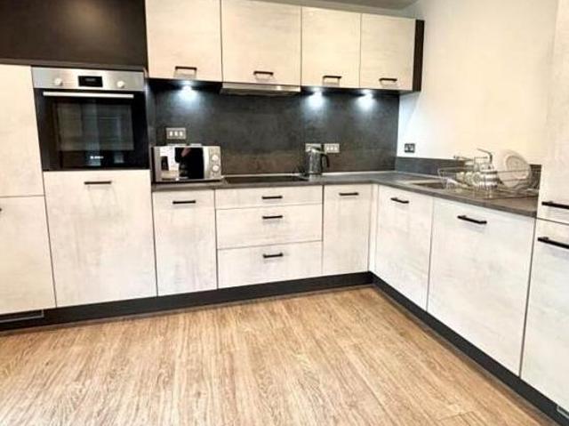 2 bedroom flat in Glasgow