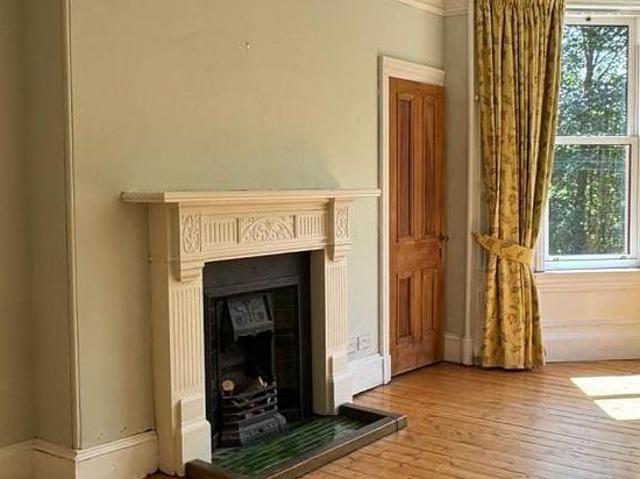 2 bedroom flat in Glasgow