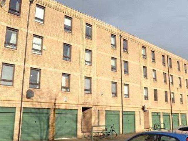2 bedroom flat in Glasgow