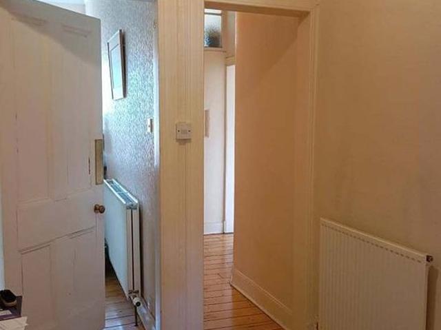 2 bedroom flat in Glasgow