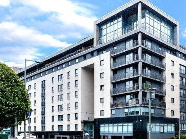 2 bedroom flat in Glasgow